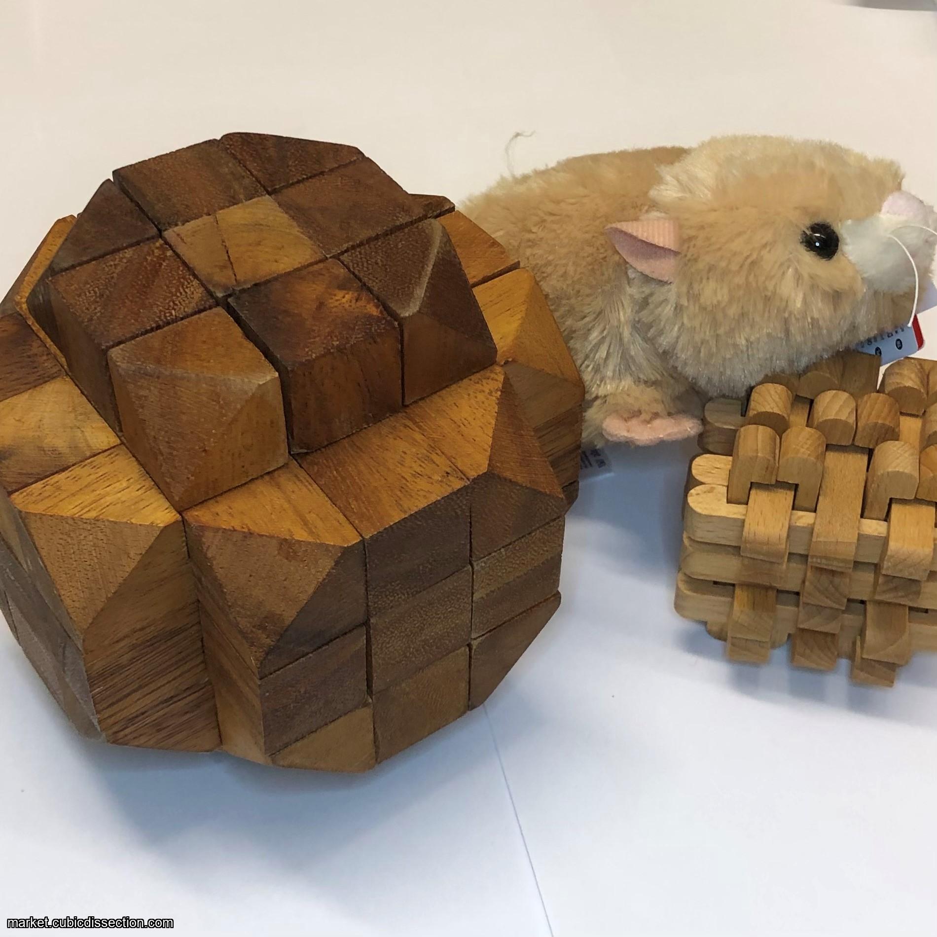 Giant Hidden Passage & 36-piece interlocking puzzle